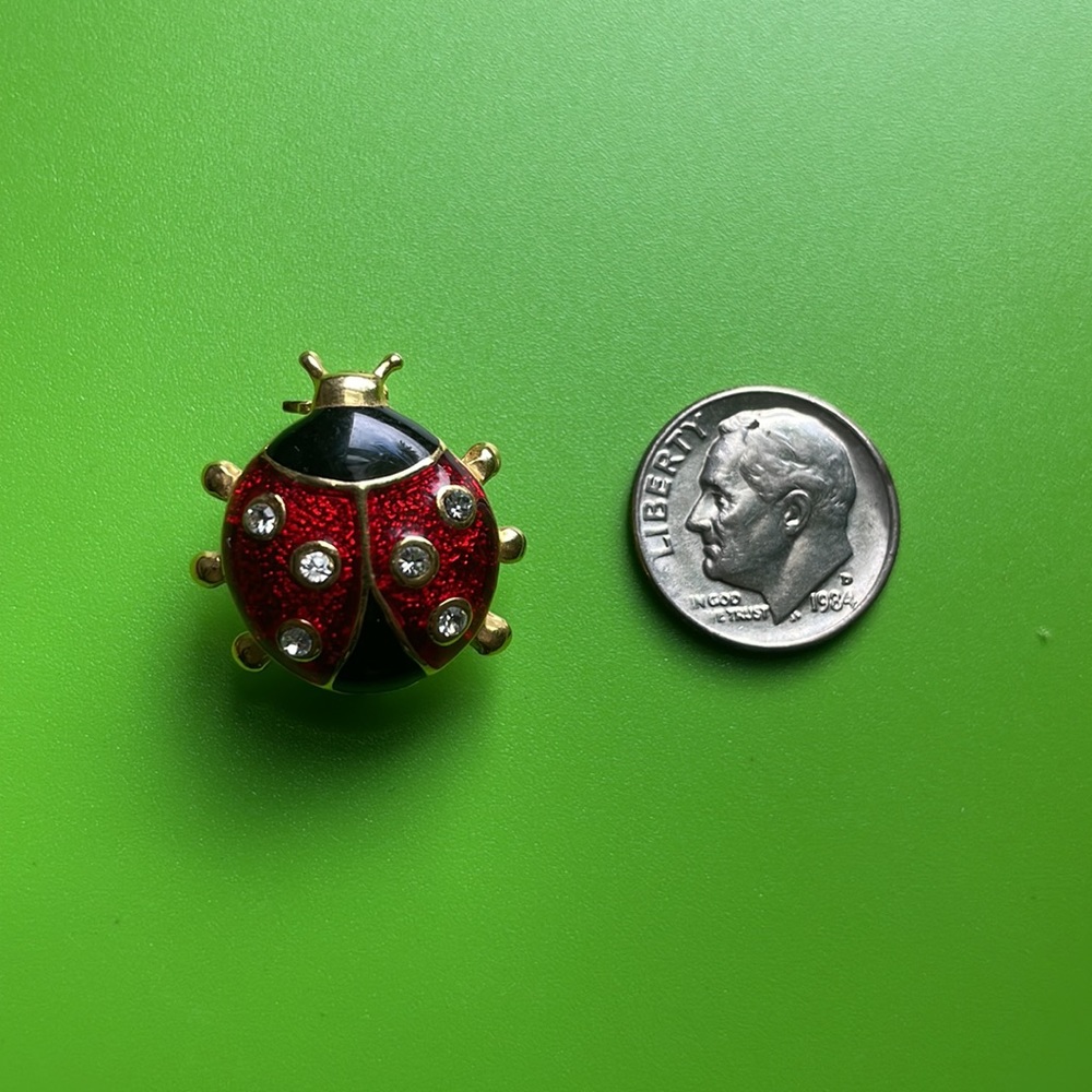 [Vintage] Petite Enamel And Crystal Ladybug Pin - Gem